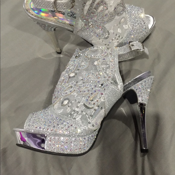 Bella Hanna | Shoes | Silver Bling Ab Crystals Adorned Platform Heels ...